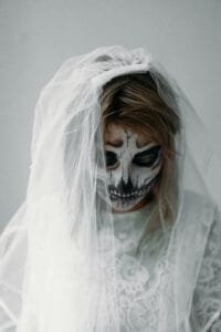 Spirit possession in Jewish folklore: The dybbuk - Hektoen International